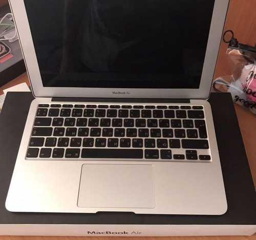 Apple macbook air 11 2010