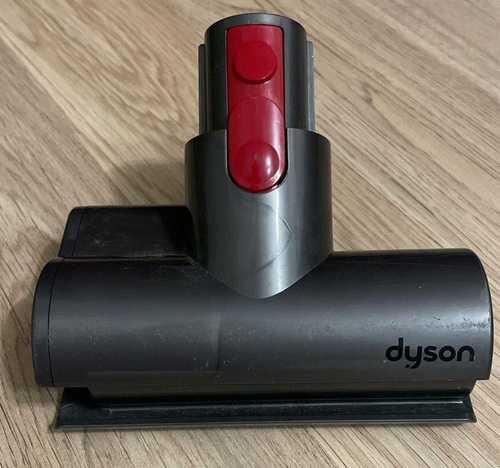 Мини турбощетка dyson v7