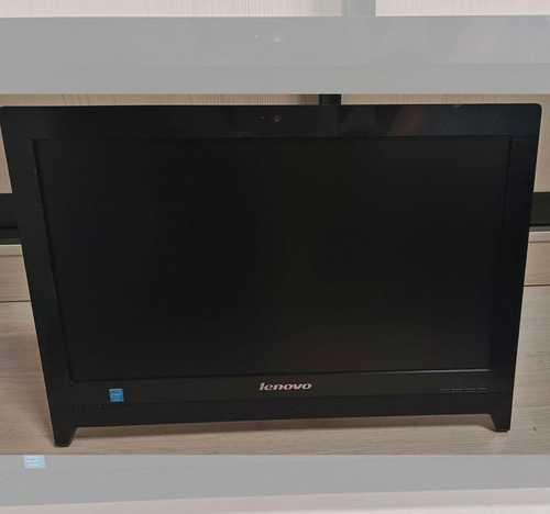 Моноблок Lenovo C260