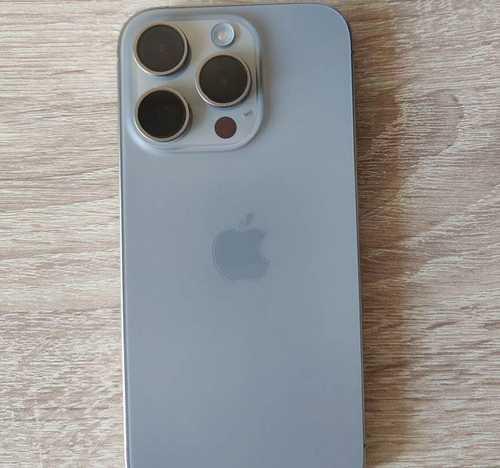 iPhone 15 Pro, 256 ГБ