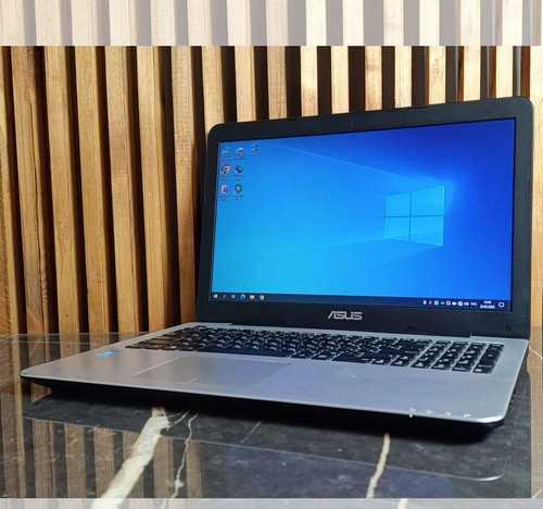 Игровой ноутбук Asus X555L