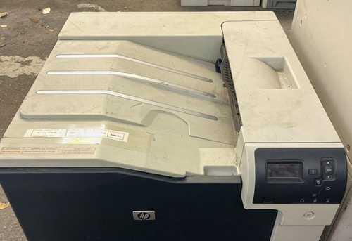 Лазерный цветной принтер HP color Laserjet cp5525
