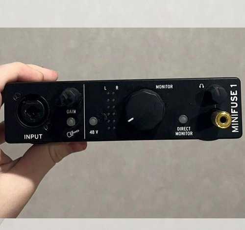 Arturia minifuse 1 black