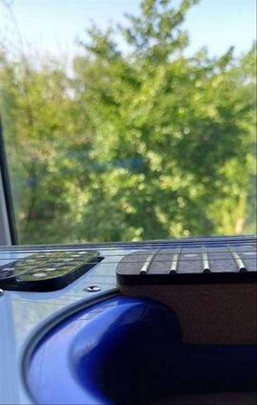 Электрогитара Fender Squier Mustang
