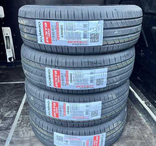 Kumho Ecsta HS52 215/65 R17 103V