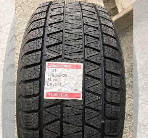 Bridgestone Blizzak DM-V3 275/50 R20 113T