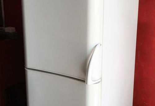 Холодильник Indesit No frost, исправный