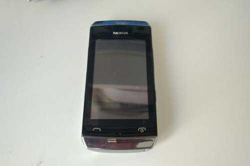 Телефон Nokia Asha 305