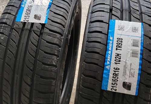 Triangle TR928 215/65 R16 102H