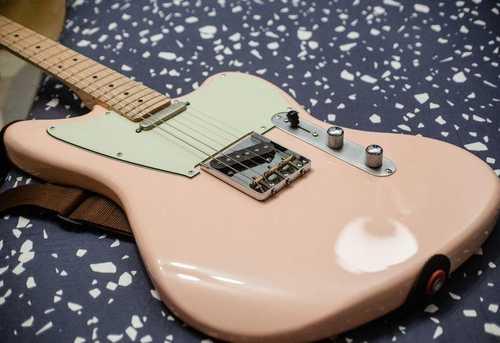 Squier Paranormal Offset Telecaster Pink Shell