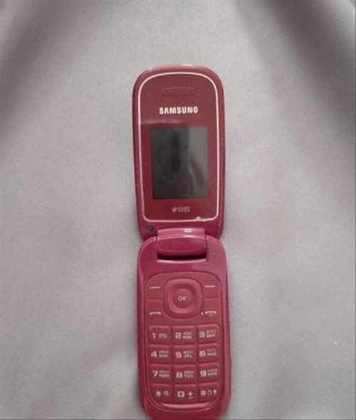 Телефон Samsung E1272 duos