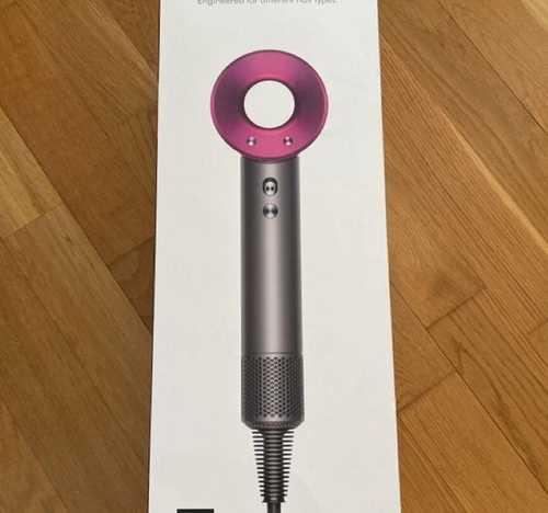 Коробка от фена dyson