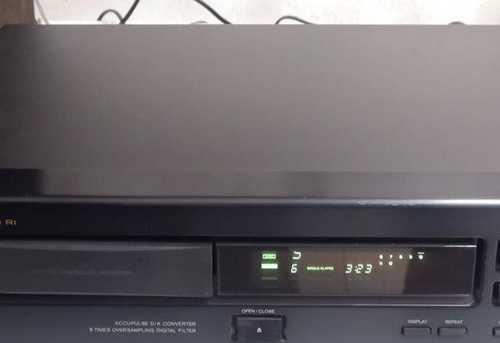 CD плеер Onkyo DX-6900