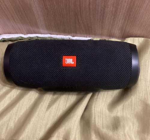 Колонка jbl charge 3