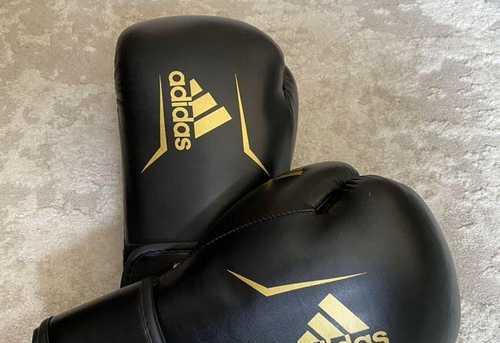 Боксерские перчатки 12 oz adidas