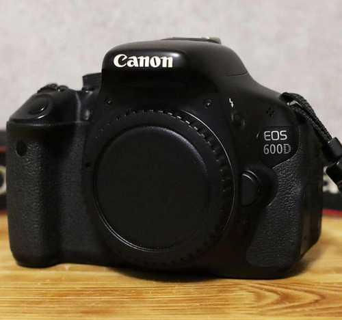 Canon eos 600d body