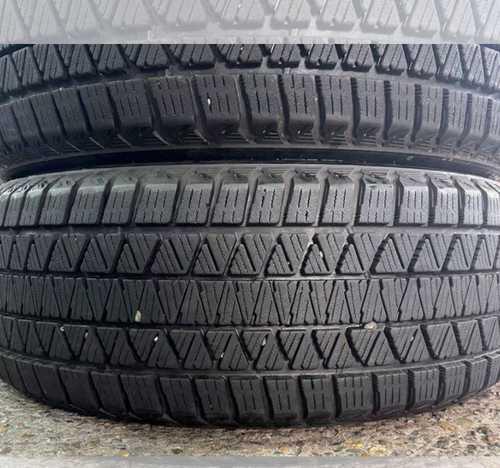 Bridgestone Blizzak DM-V3 275/40 R22 107T