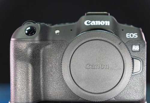 Беззеркальная камера Canon EOS R8 Body