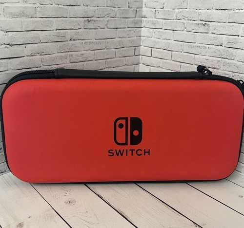 Чехол Nintendo Switch красный