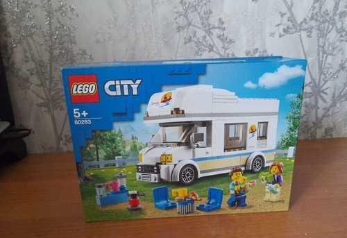 Новый Lego City 60283 "Отпуск в доме на колесах"