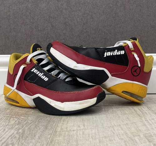 Jordan MAX aura 3 SE (GS)
