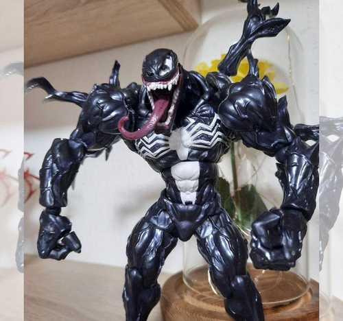 Фигурка Веном/Venom 18 см