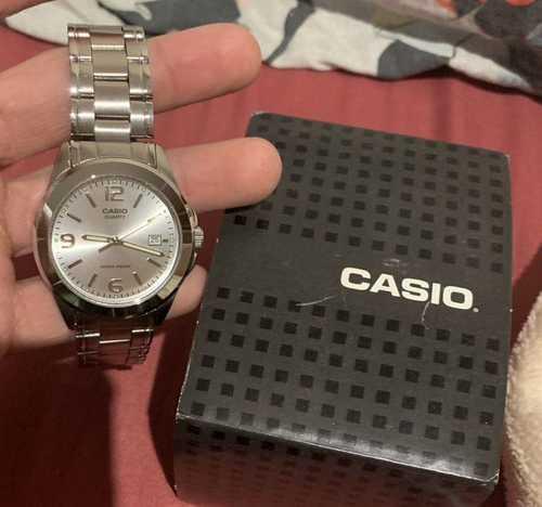 Наручные часы casio