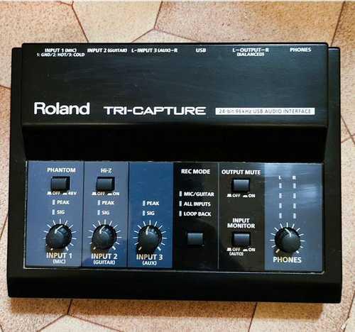 Внешняя звуковая карта roland Tri Capture