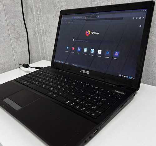 Ноутбук asus X53U