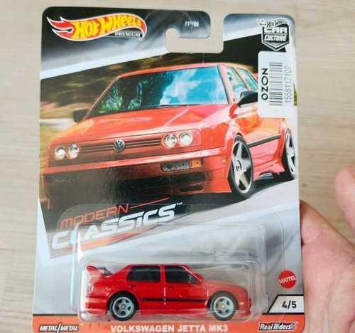 Hot wheels premium