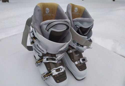 Горнолыжные ботинки женские Dolomite (39,5) новые