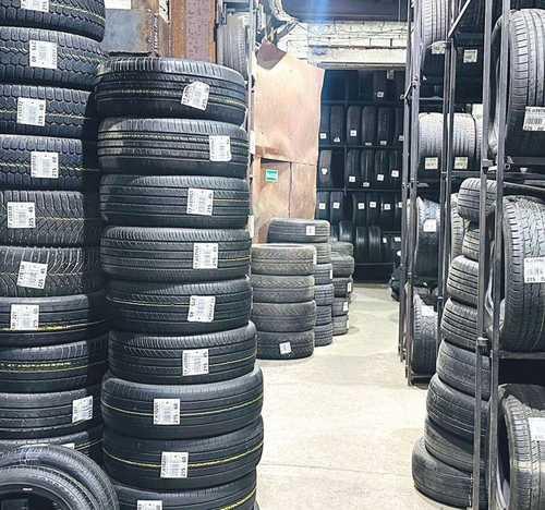 Bridgestone Ice Cruiser 7000 225/65 R17 104P