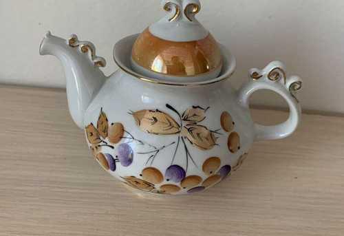 Сувенирный заварочный чайник Сысерть