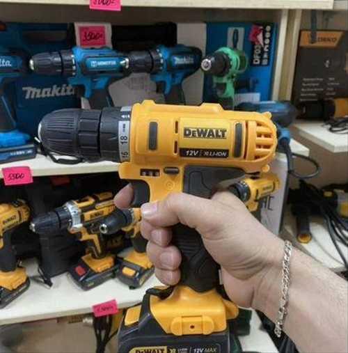 Шуруповерт dewalt 12v + 2 аккумулятора