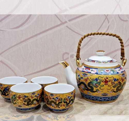 Чайник заварочный в восточном стиле с чашками