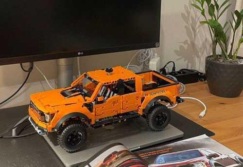 Конструктор lego Ford F-150 Raptor