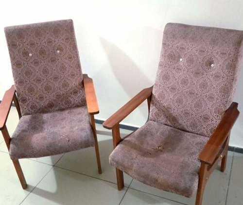 Кресла 2 шт советские удобные для отдыха бу