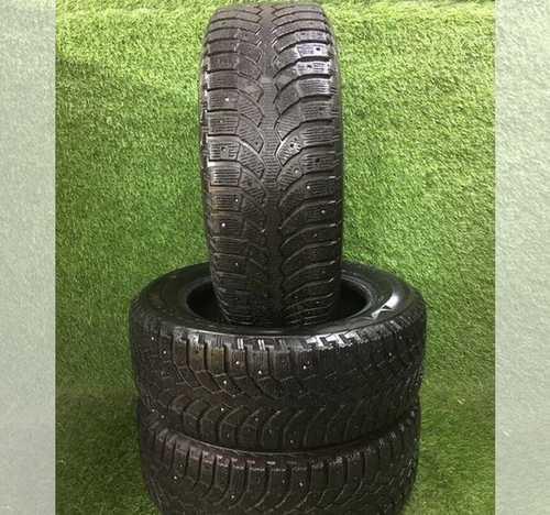 Bridgestone Blizzak Spike-01 215/60 R16 95T