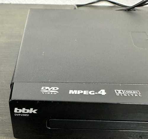 DVD плеер BBK DVP458SI с караоке