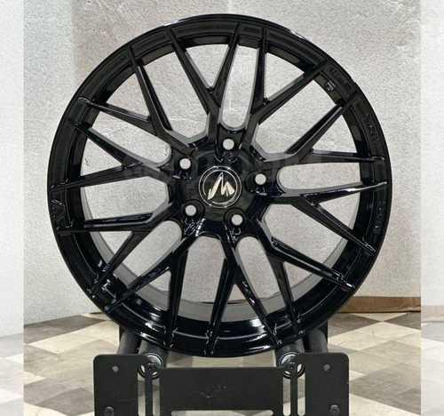 Диски Vorsteiner R17 5x114.3 Toyota Lexus Nissan M