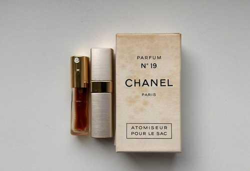 Chanel но 19 флакон кейс винтаж