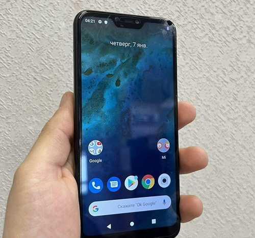 Xiaomi Mi A2 Lite Android One, 4/64 ГБ