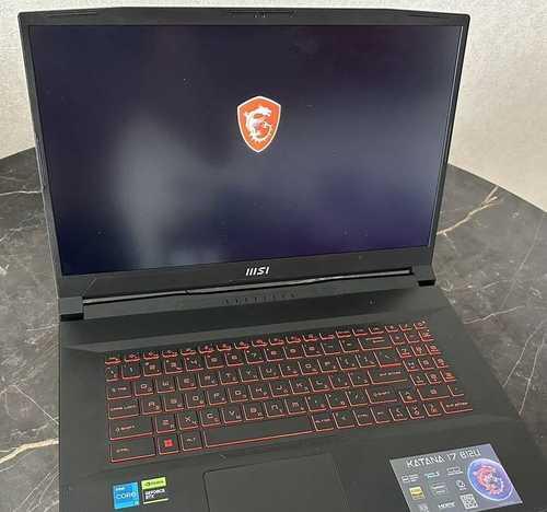 Ноутбук MSI Katana 17B12U