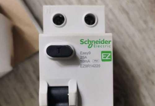 Дифавтомат Schneider EZ9R14225