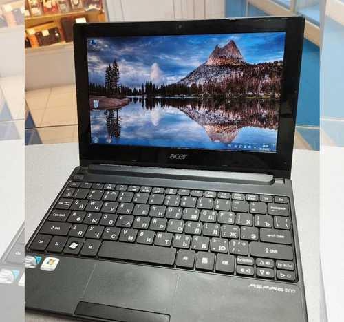 Нетбук Acer aspire one D255