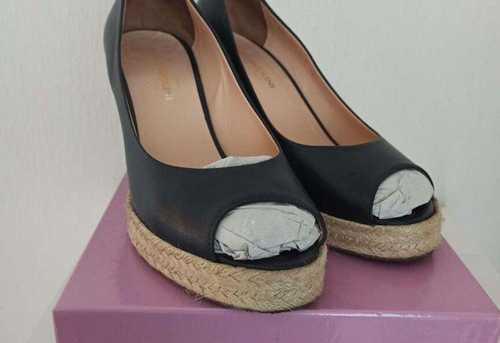 Туфли женские Сarlo pazolini 39 размер