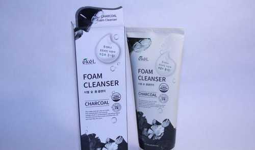 Пенка для умывания Ekel Charcoal Foam Cleanser