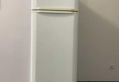 Холодильник бу молель vestel 260 двухкамерный