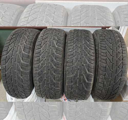 Kormoran SUV Snow 225/60 R18 104