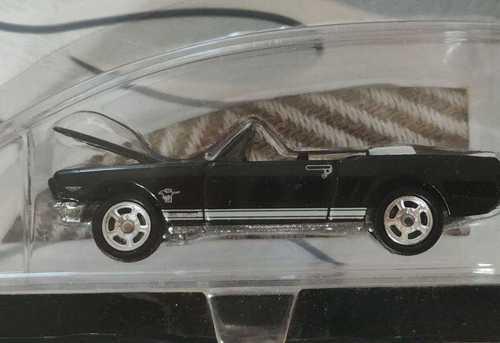 Hot wheels 100 Mustang